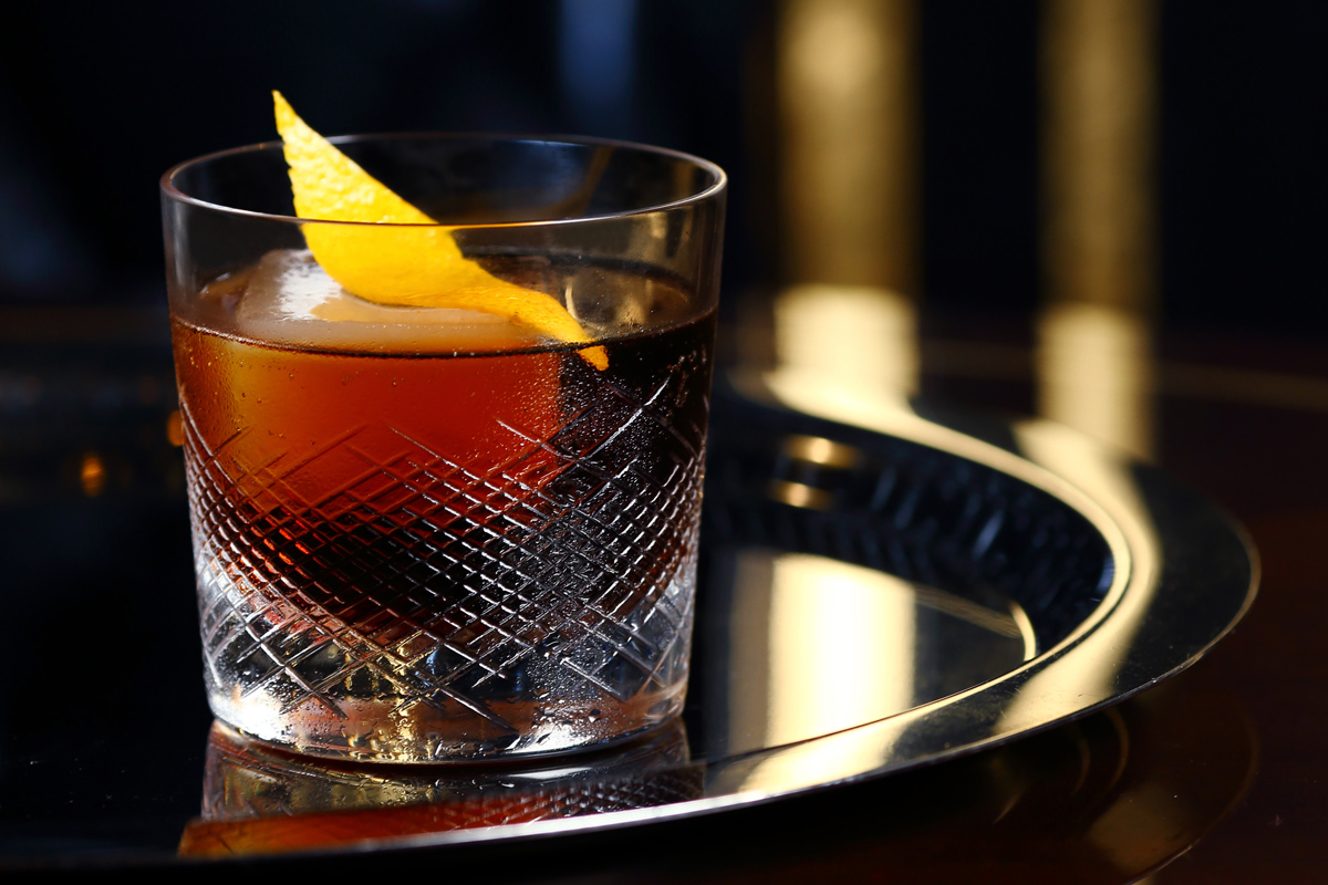 Nautilus Bar – Jelajah Indonesia